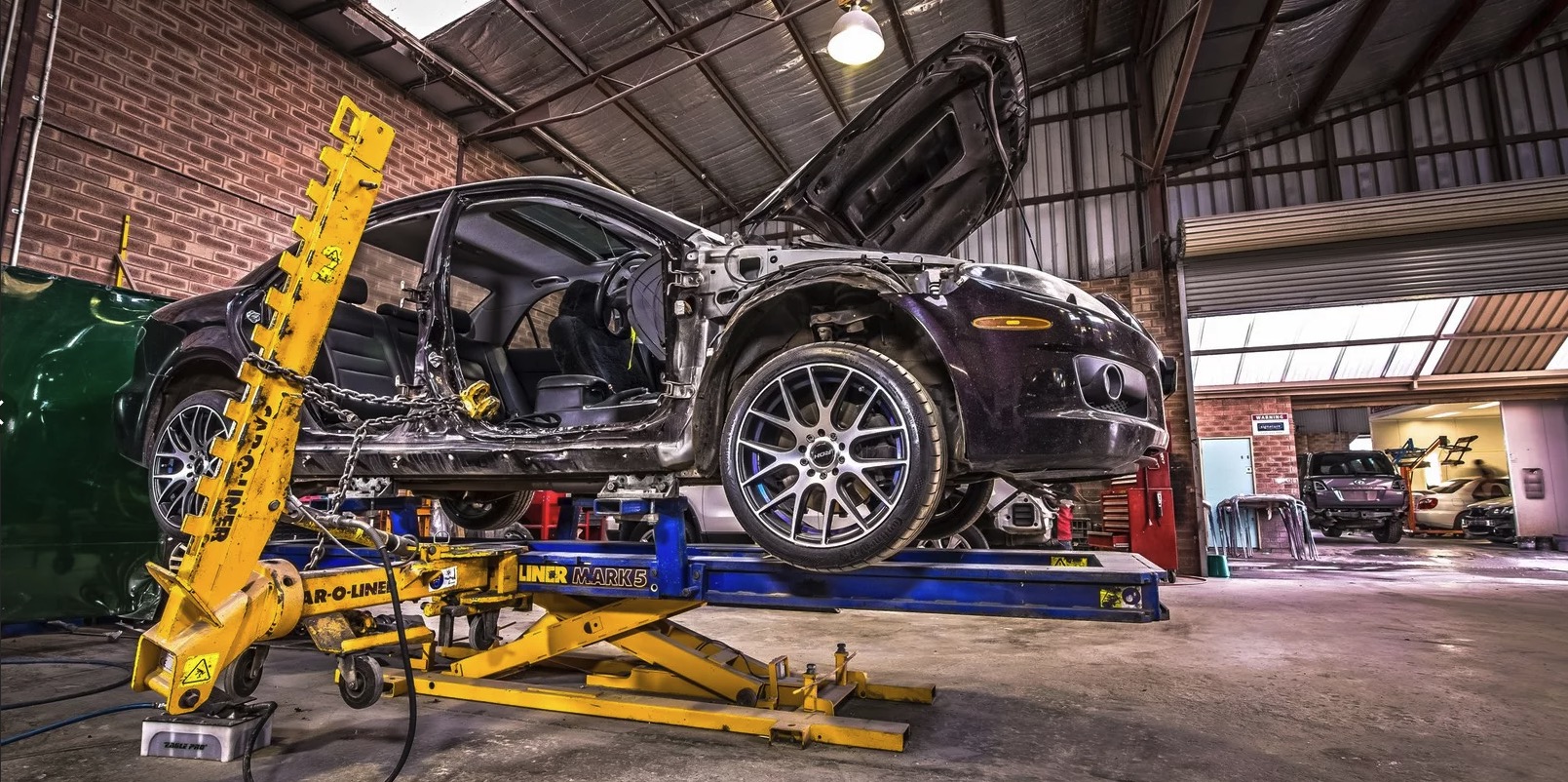 CCM chassis repair — Auto Repair Serving Dubai